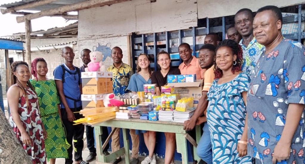 Don financier et matériel à Aného – Afrique Positive